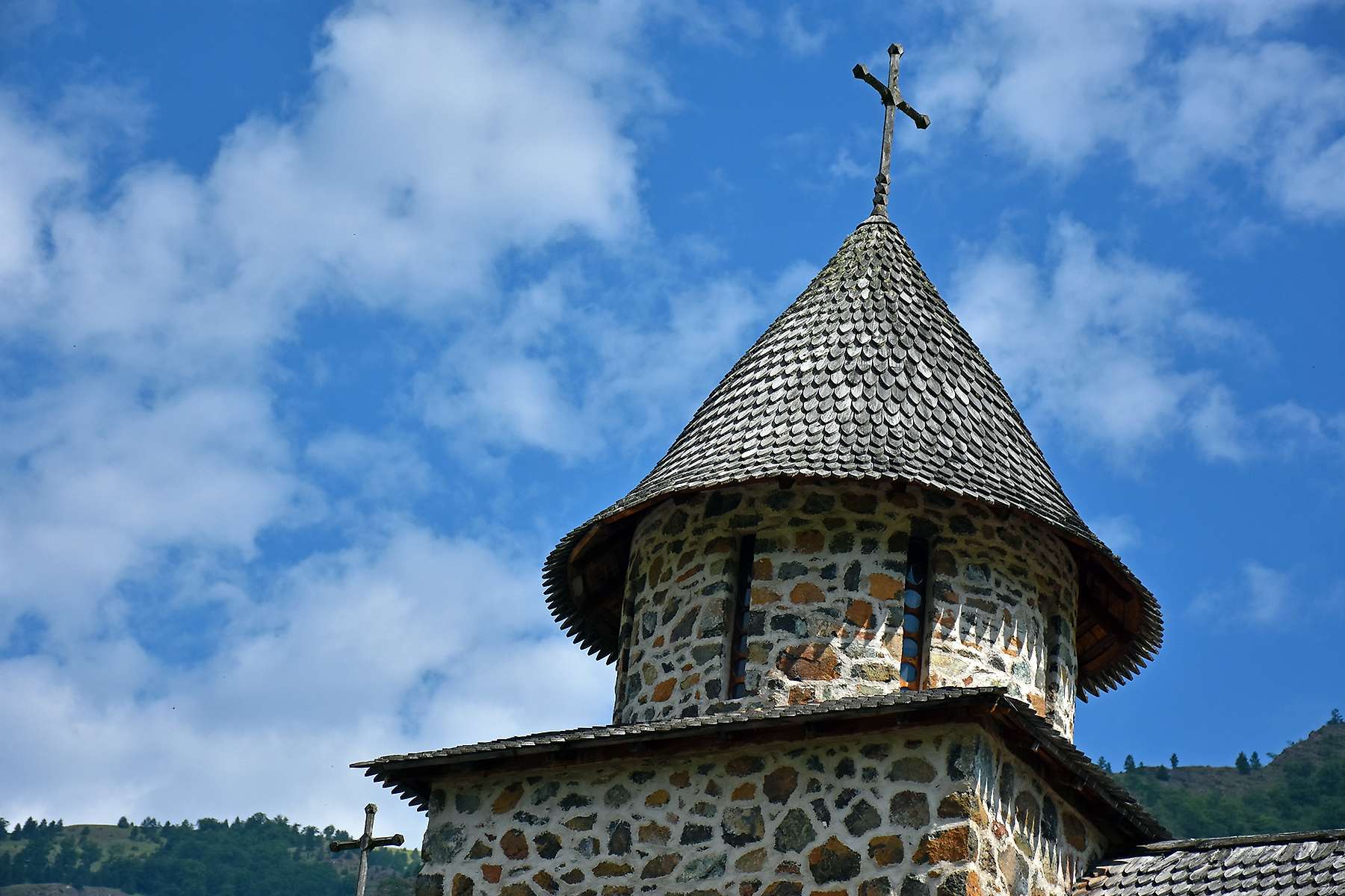 Otkrijte Srbiju : Manastir Uvac - Biodom