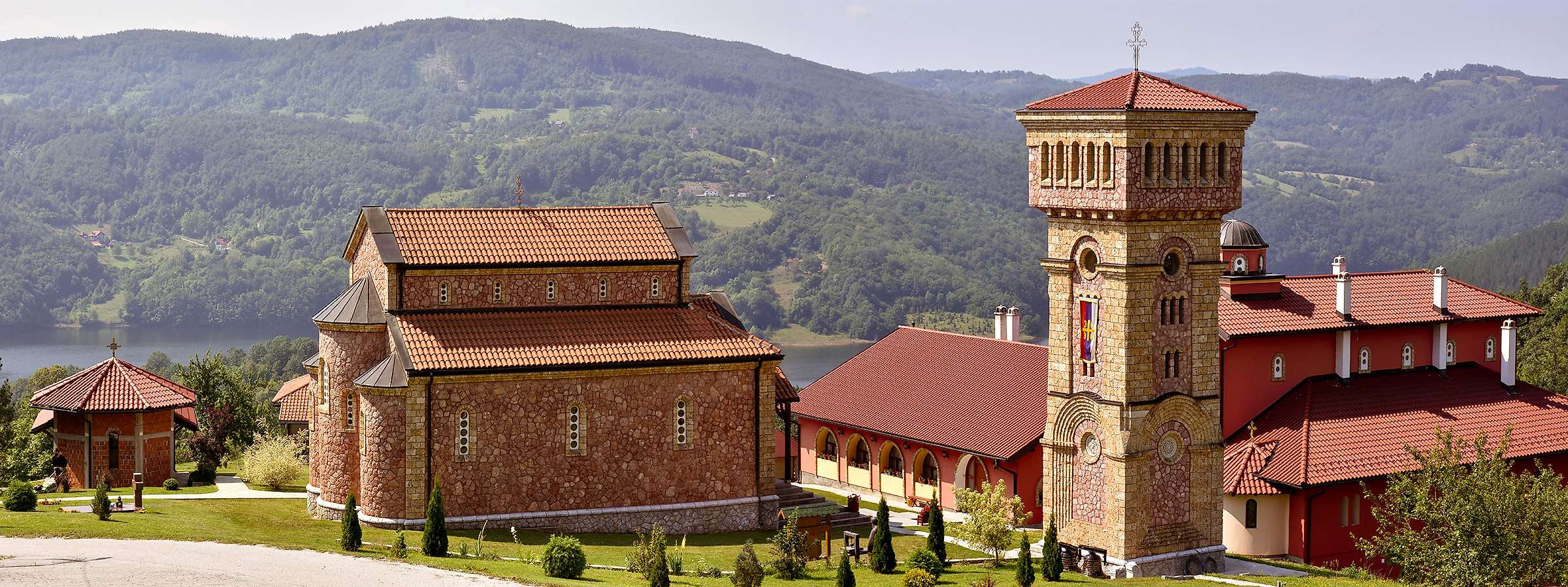 Otkrijte Srbiju : Manastir Rujan - Biodom