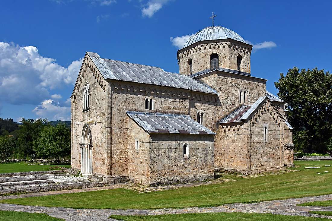 Otkrijte Srbiju : Manastir Gradac - Biodom